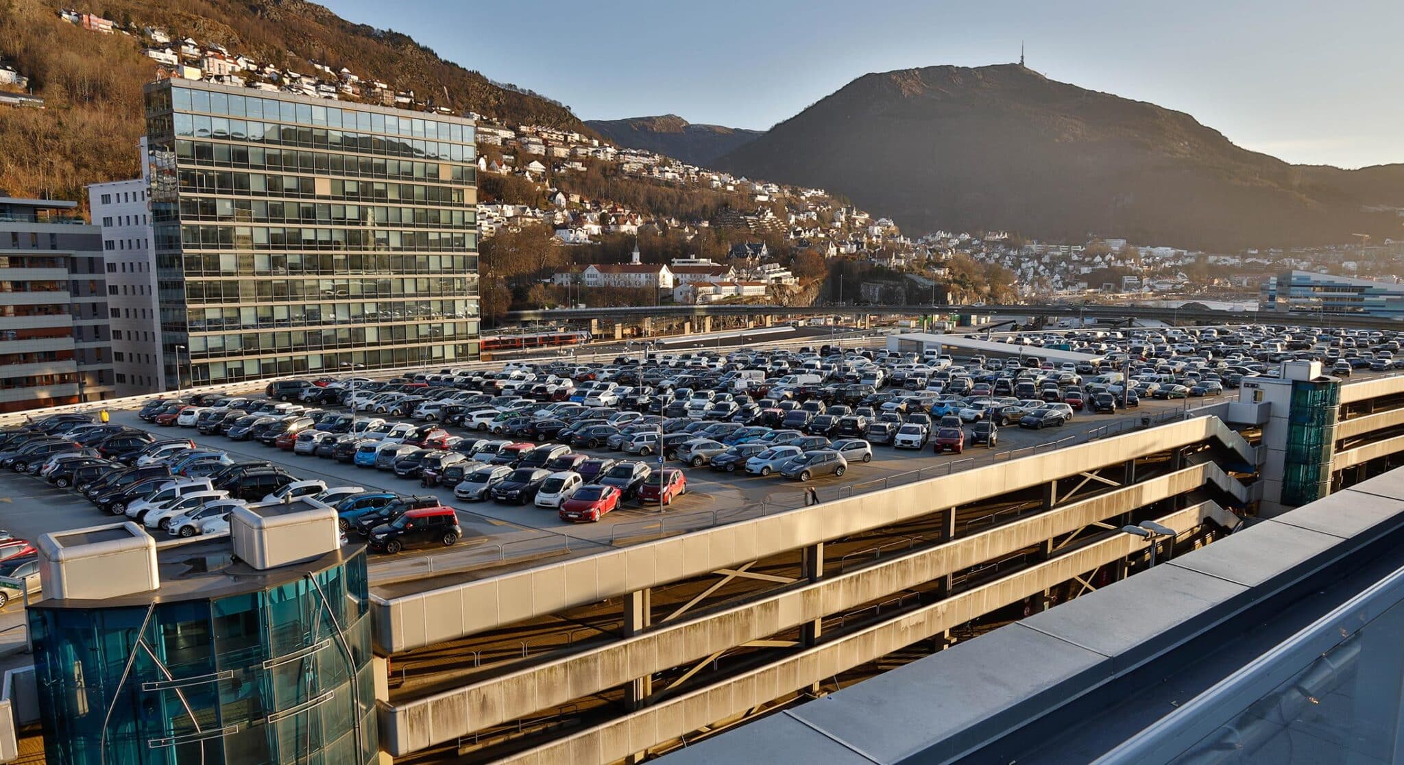 ByGarasjen er nå bomfri! - Bergen Parkering AS